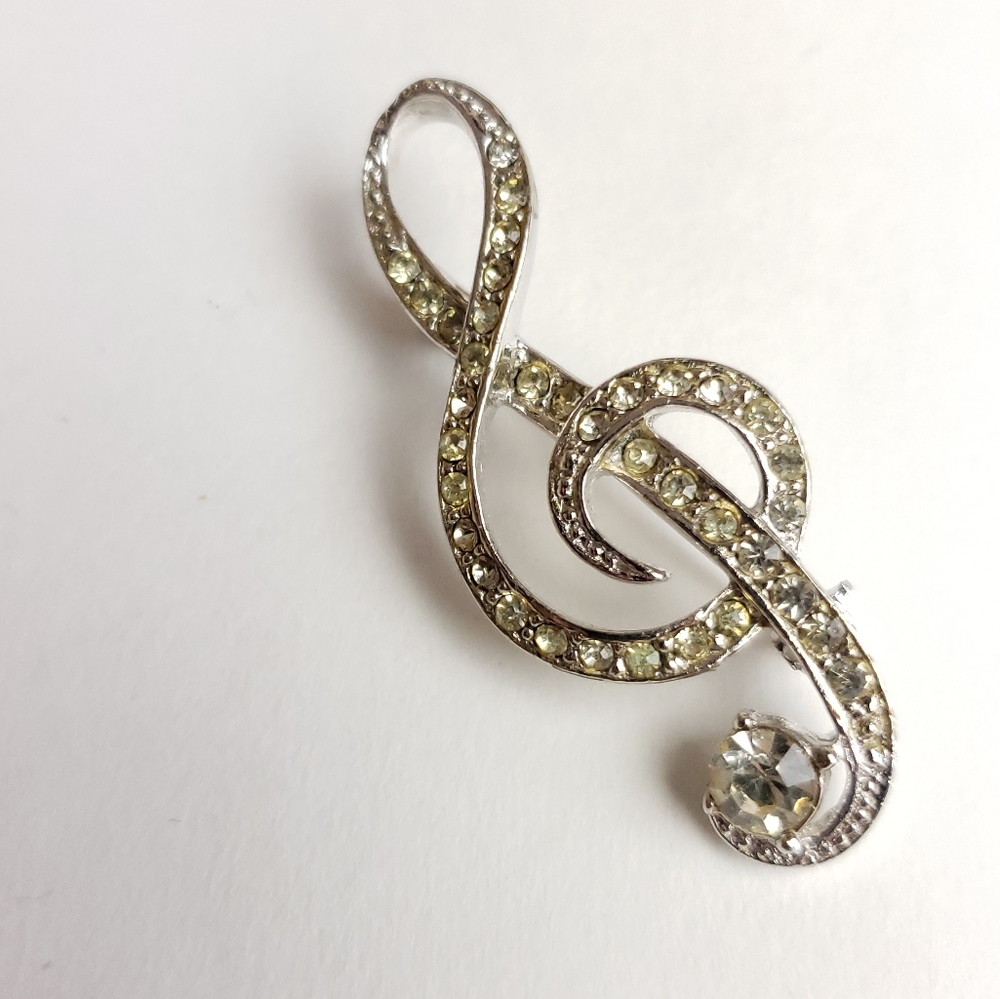 Vintage Treble Clef Brooch Pin - Gem